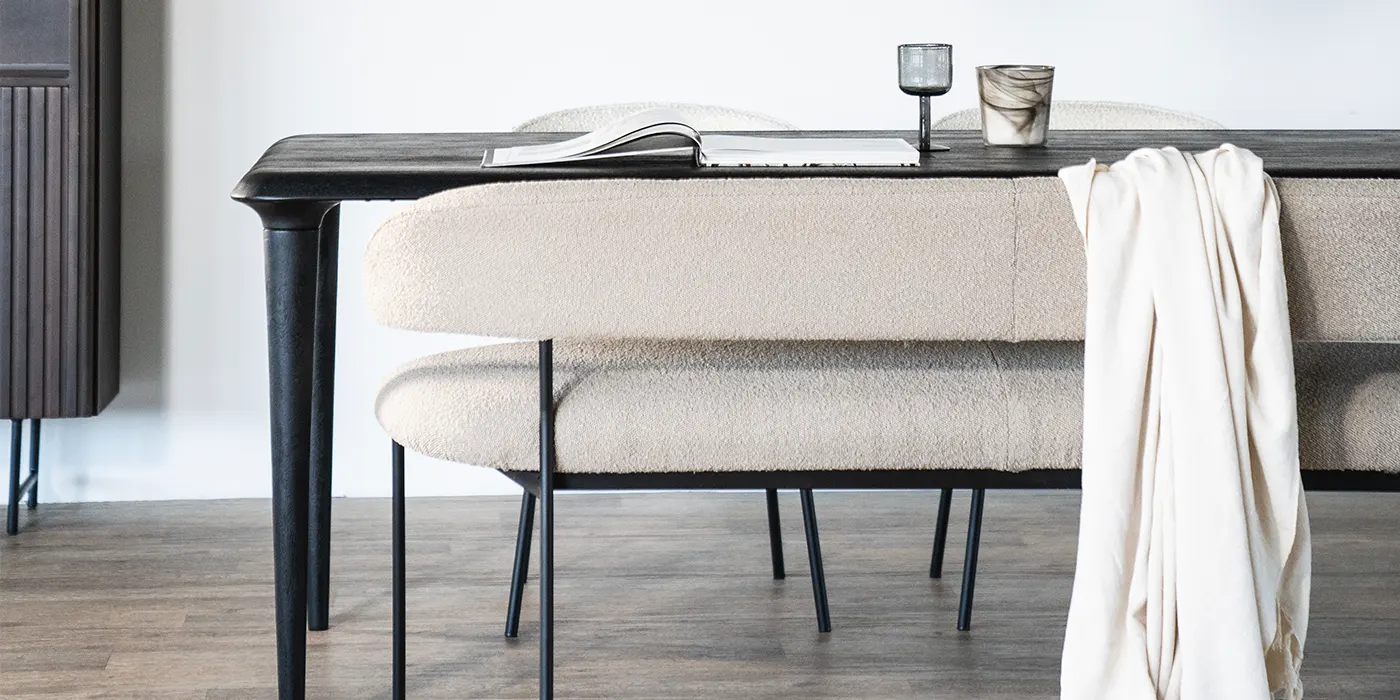 Stoelen van By-Boo — Loods A27